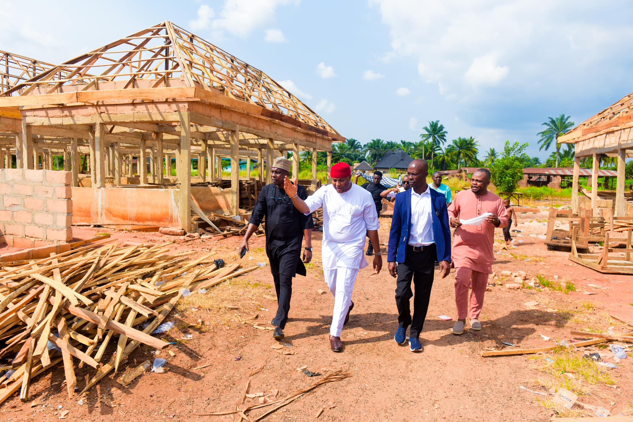 Ekuku-Agbor ultramodern Market, Inspection Visit. - Ika South Local ...